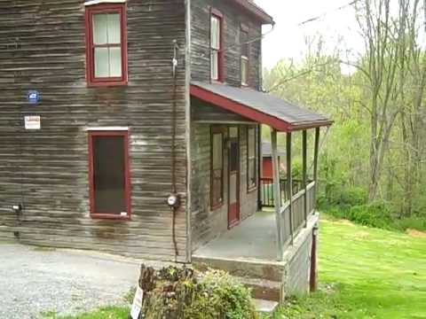 Weird Pennsylvania: The Hex Hollow - YouTube