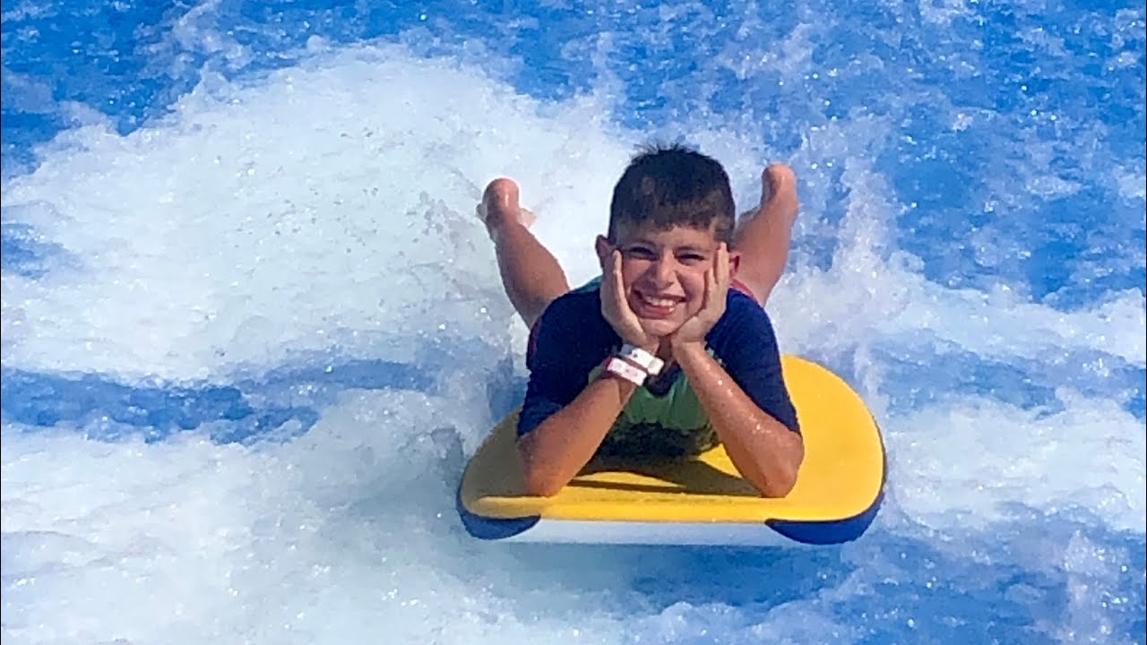 Flowrider on Freedom of the seas - YouTube