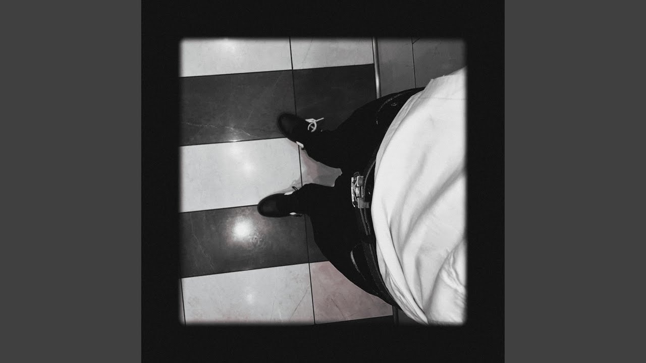 SIPPIN ON WOCK - YouTube