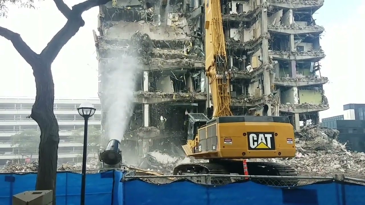 #02 University of Michigan - Fleming Administration Building Demolition ...