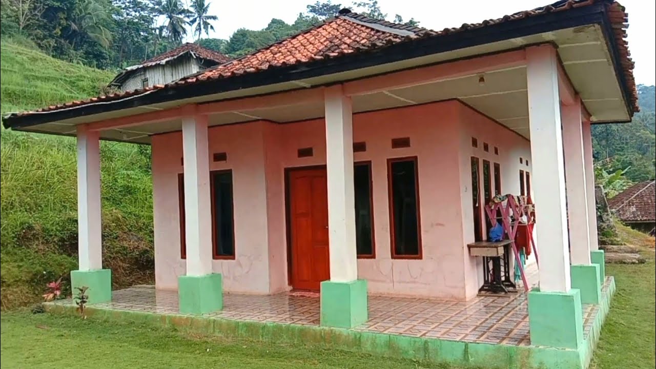 Rumah permanen di lereng bukit bikin betah !! sundanese village - YouTube