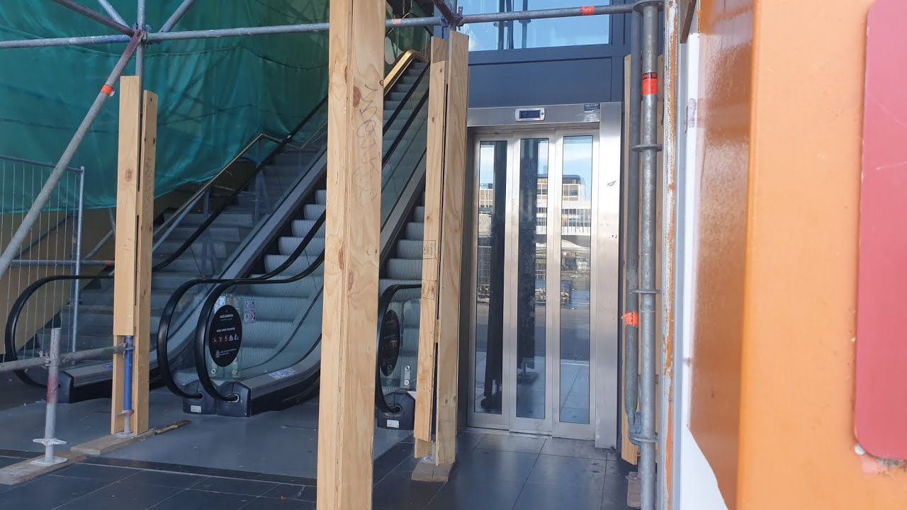 Crappy buttons! A ThyssenKrupp Isis elevator. Alexandrium Shopping Center, Rotterdam ...