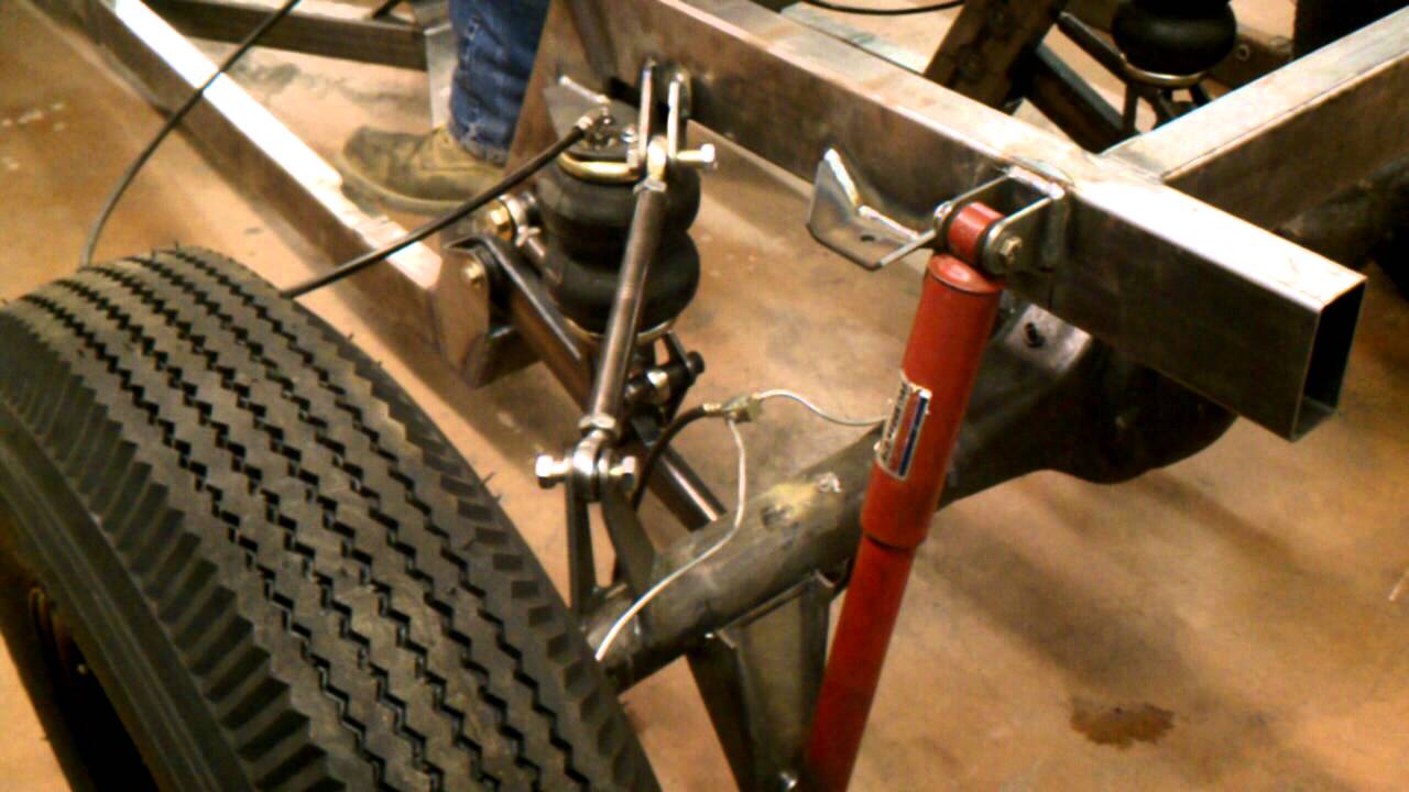 Mr Funk's 32 Scud-Hud rear end - YouTube