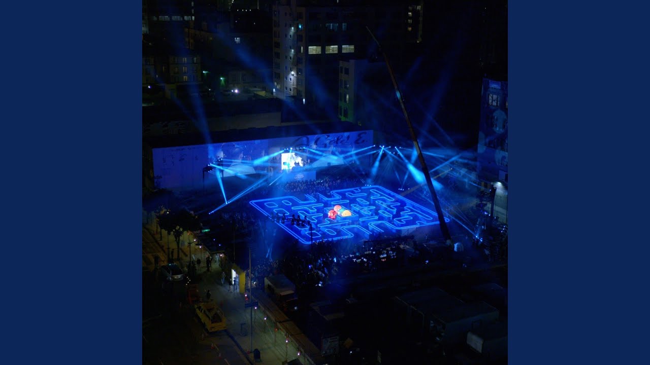 DJ White Shadow vs. PacMan (tm) - YouTube