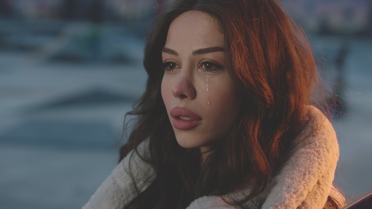 Sona Yesayan - Kgnam - YouTube