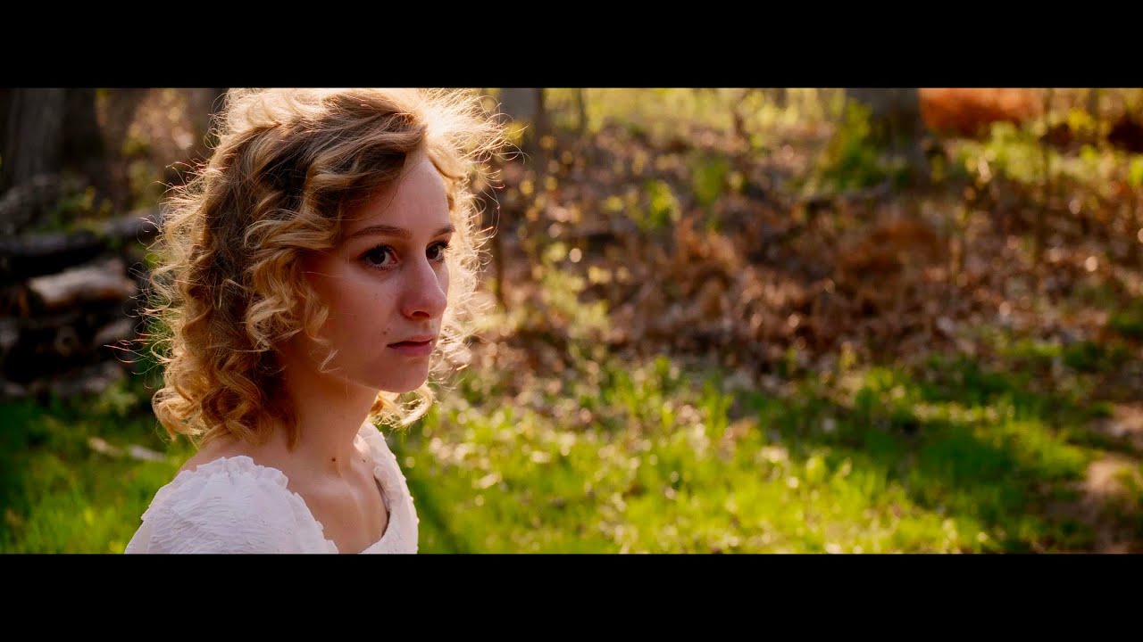Eve Hecker - "Welcome To Wonderland" (Official Music Video) - YouTube