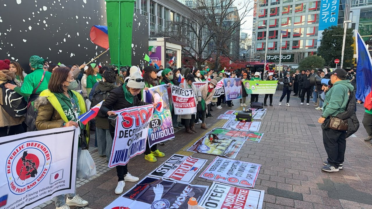Stand up protest sa Shibuya suporta kay VP SARA - YouTube