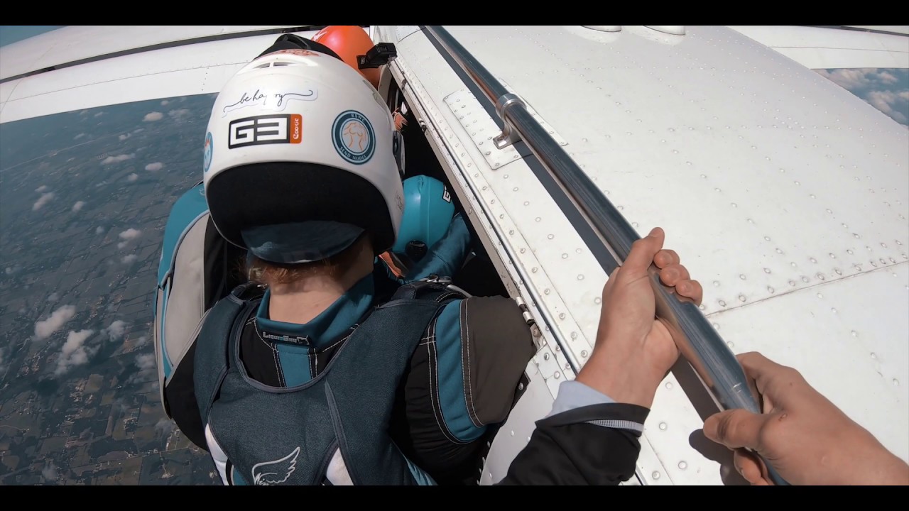 Skydive Spaceland Dallas - 8-Way Hybrid Jump - YouTube