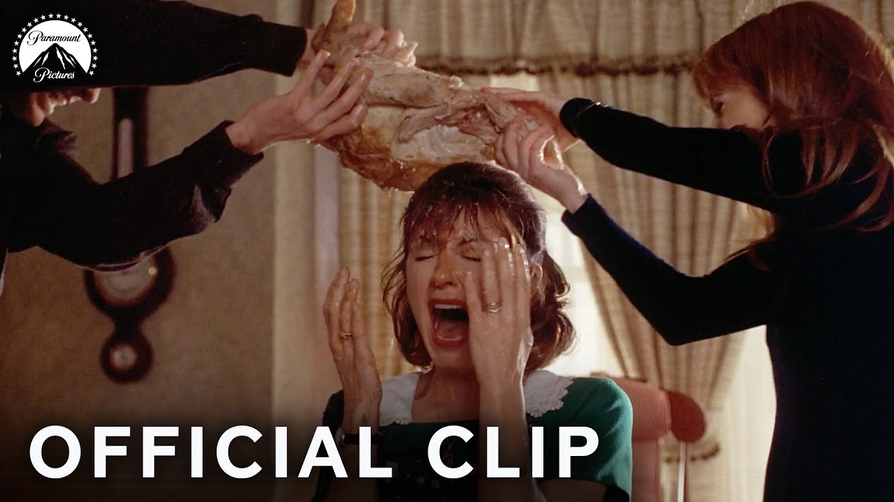 Home for the Holidays (1995) | Thanksgiving Dinner | Paramount - YouTube