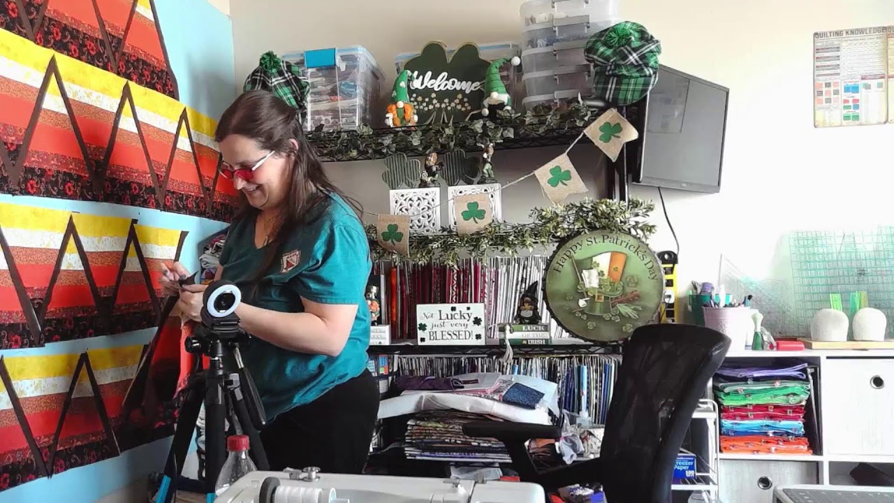 March Pop-UP Stitch - Along! Making it up as we go! Part 3 - YouTube