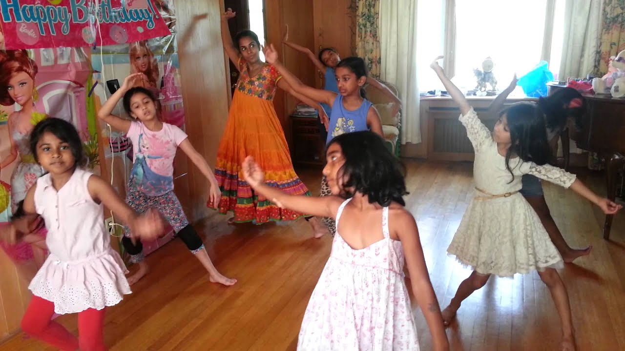 Snake Dance 1 - YouTube