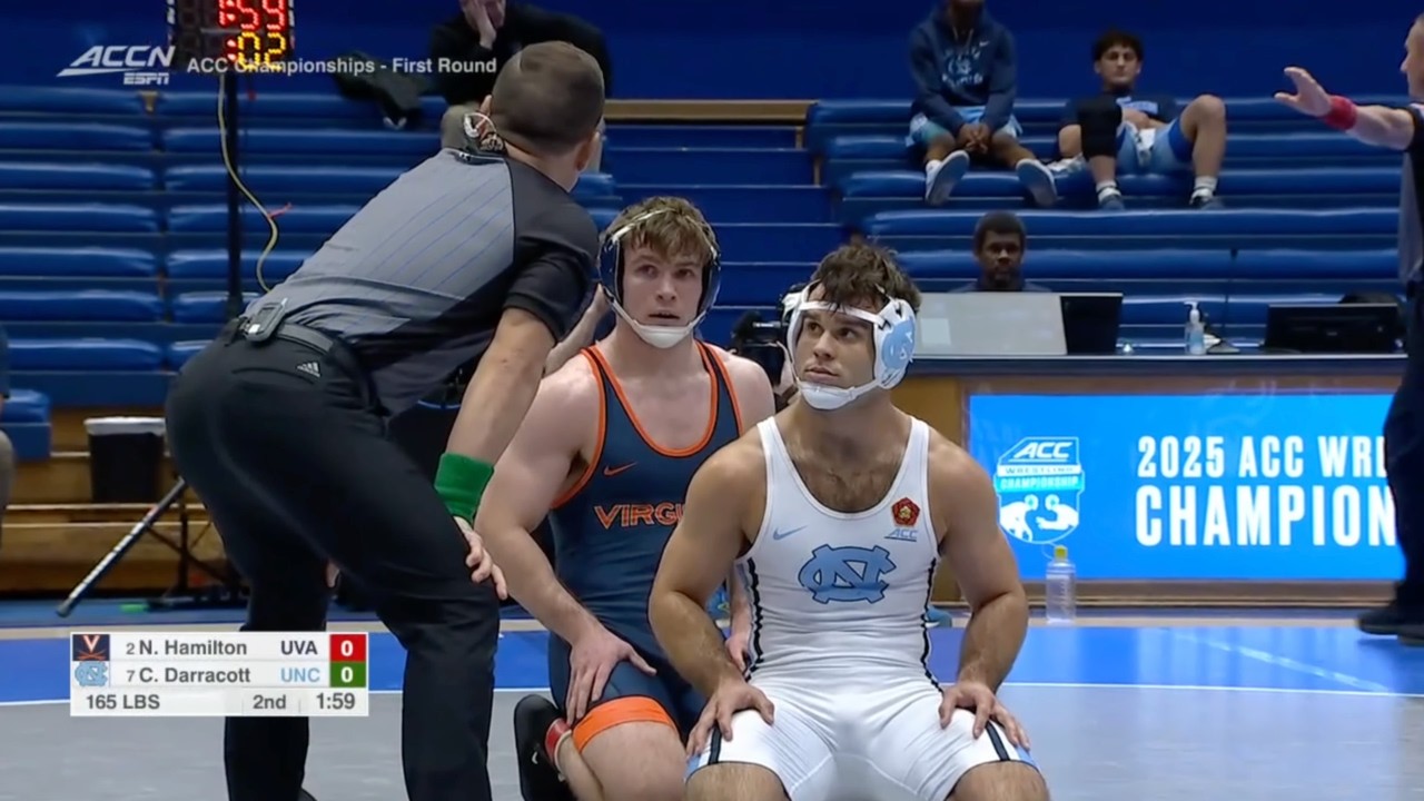 165lbs Nick Hamilton (Virginia) vs Charlie Darracott (North Carolina ...