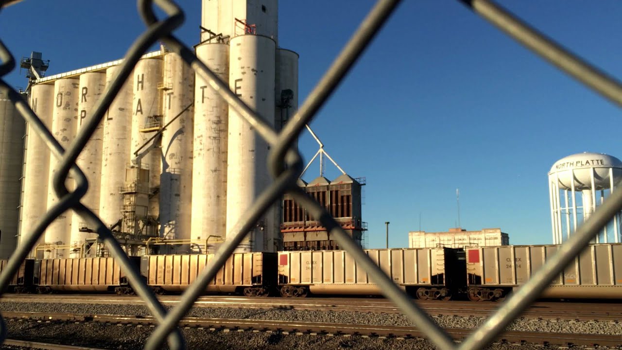 A very long train - YouTube