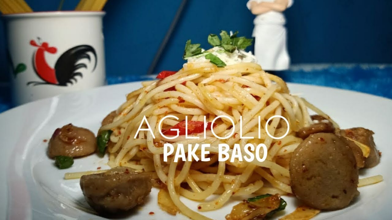 Spaghetti Ageliolio pake baso recipe simple - YouTube