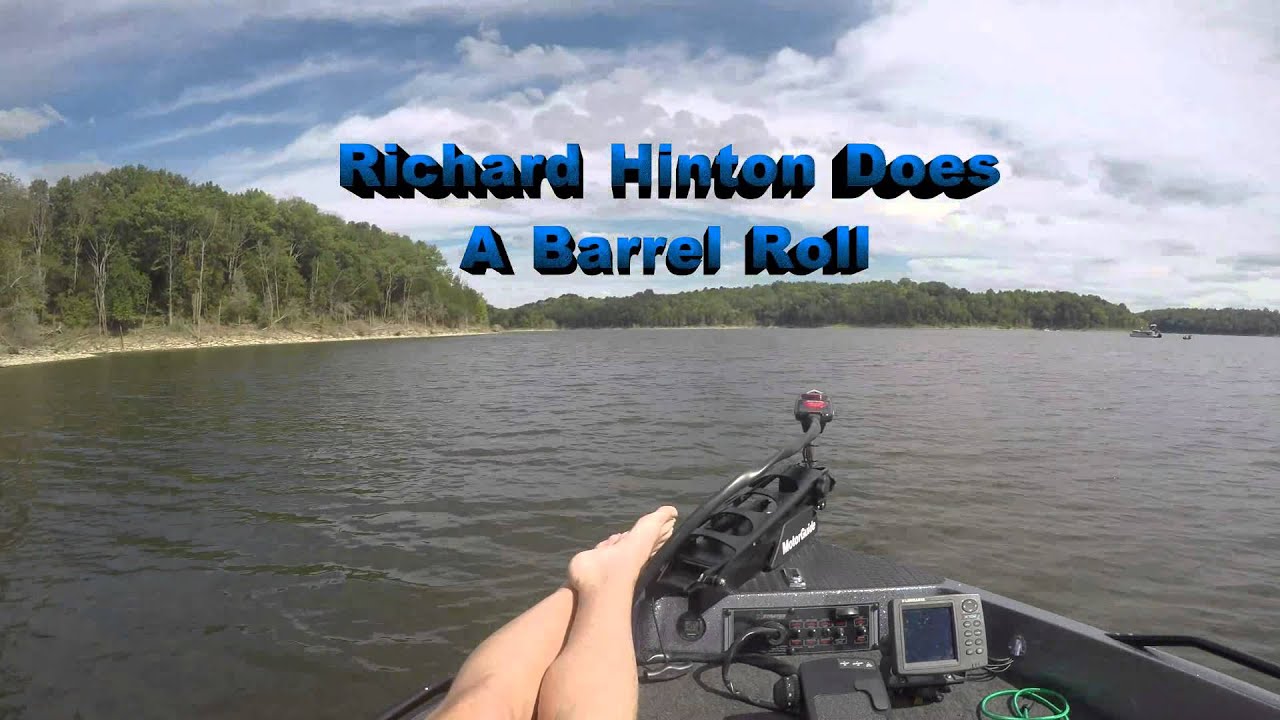 Richard Hinton Does A Barrel Roll - YouTube