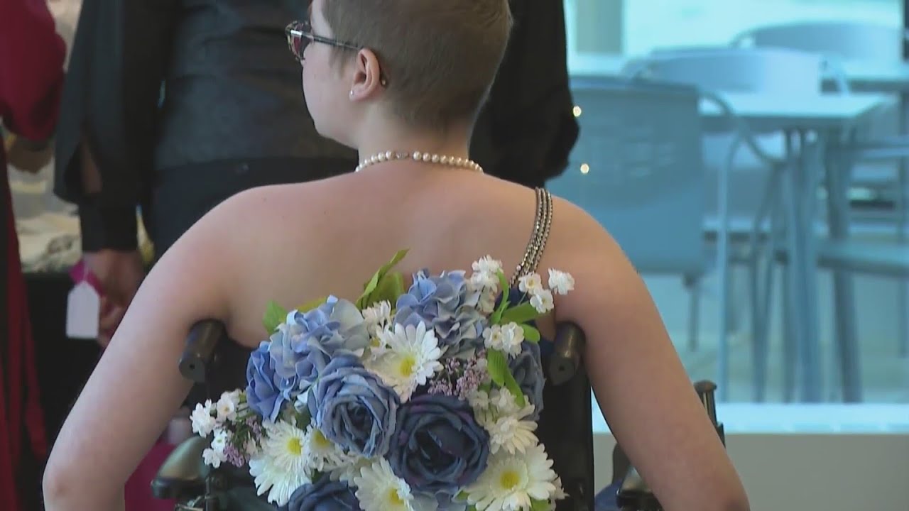 Children’s Mercy host prom for patients on Friday - YouTube