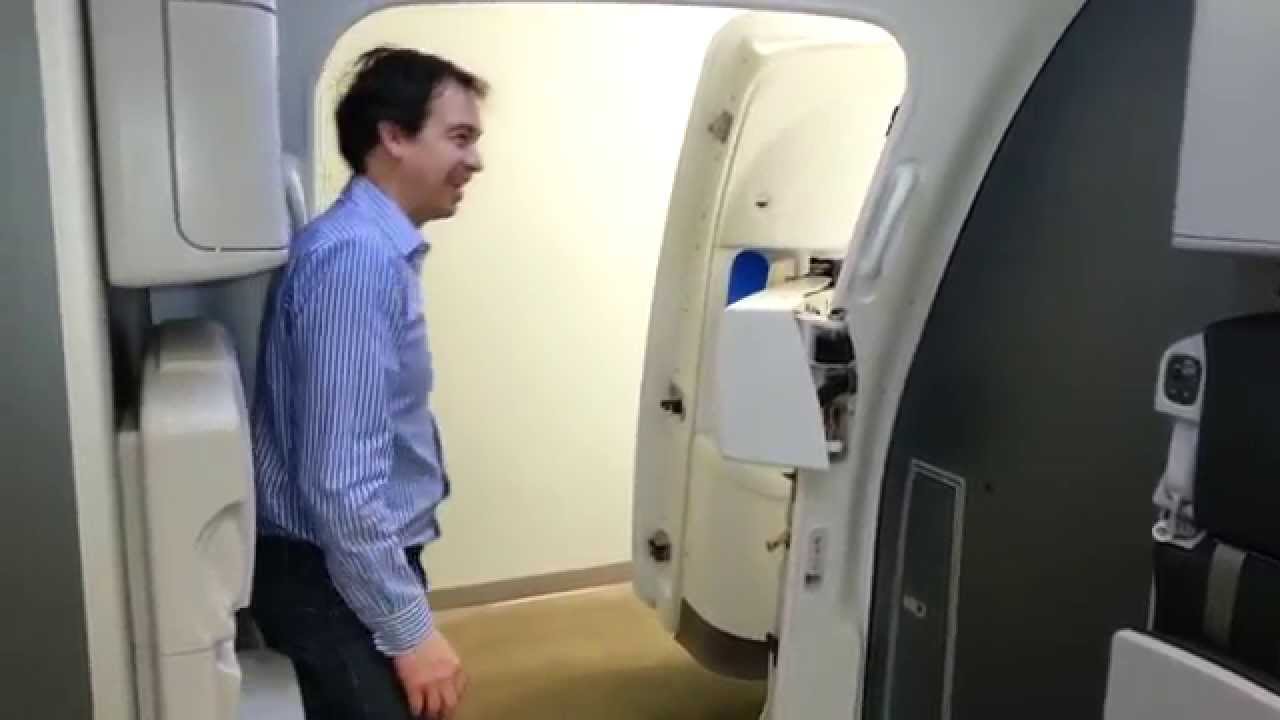 787 Door Trainer in Action - YouTube
