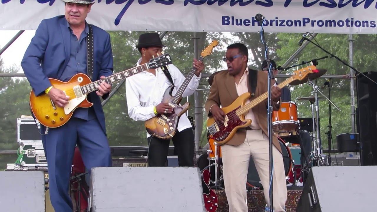 Bobby Kyle & the Administers (featuring Linwood Taylor) - YouTube