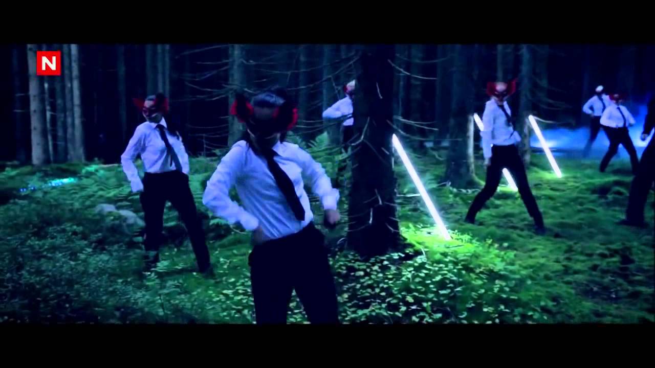 Ylvis The Fox What Does the Fox Say) [Official music video HD] - YouTube