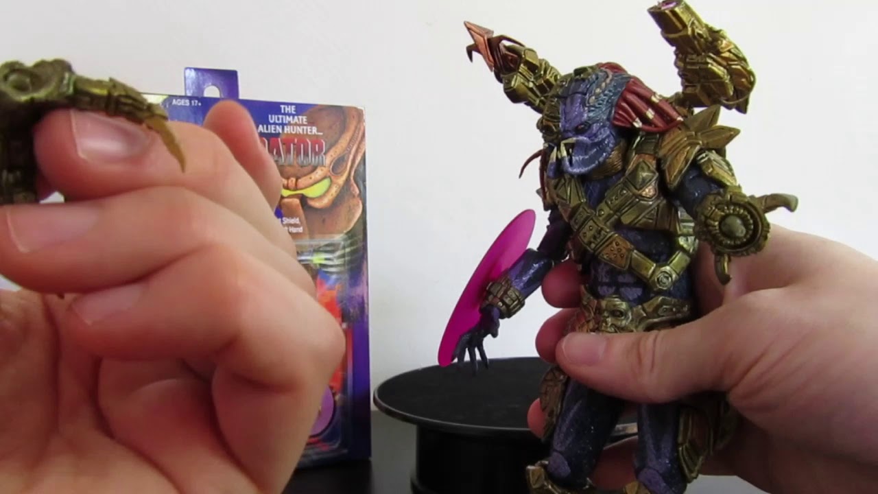 Ultimate Lasershot Predator 21 cm - Ревю на Екшън фигура - YouTube
