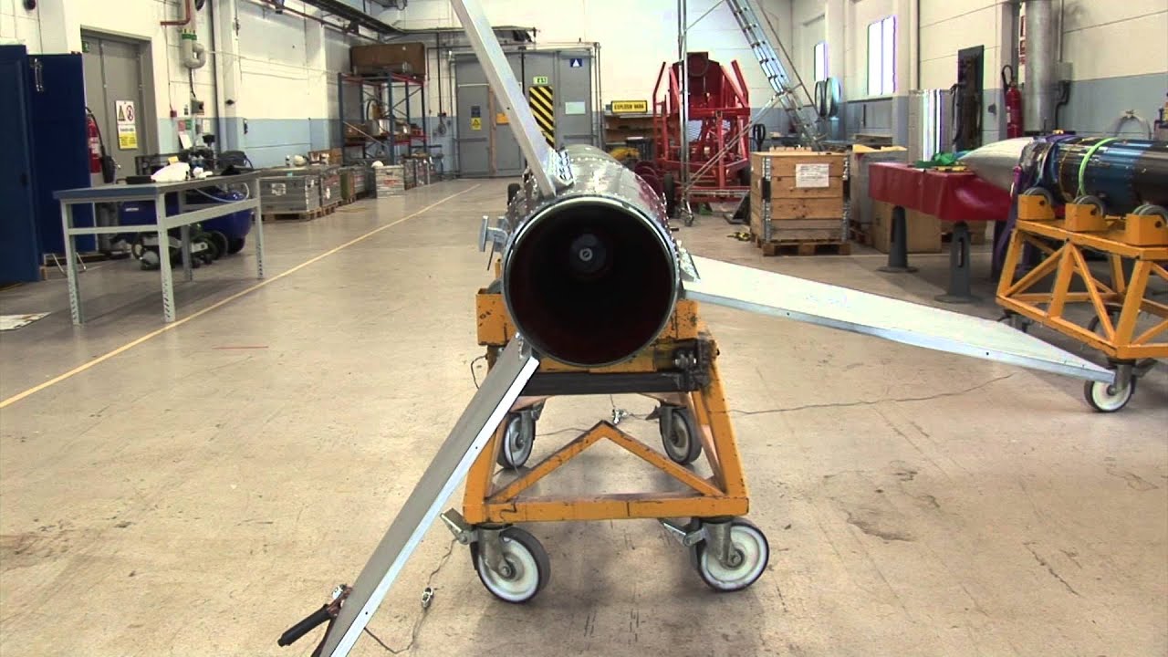 CEMIOS - Improved Orion Rocket (REXUS 20) - YouTube