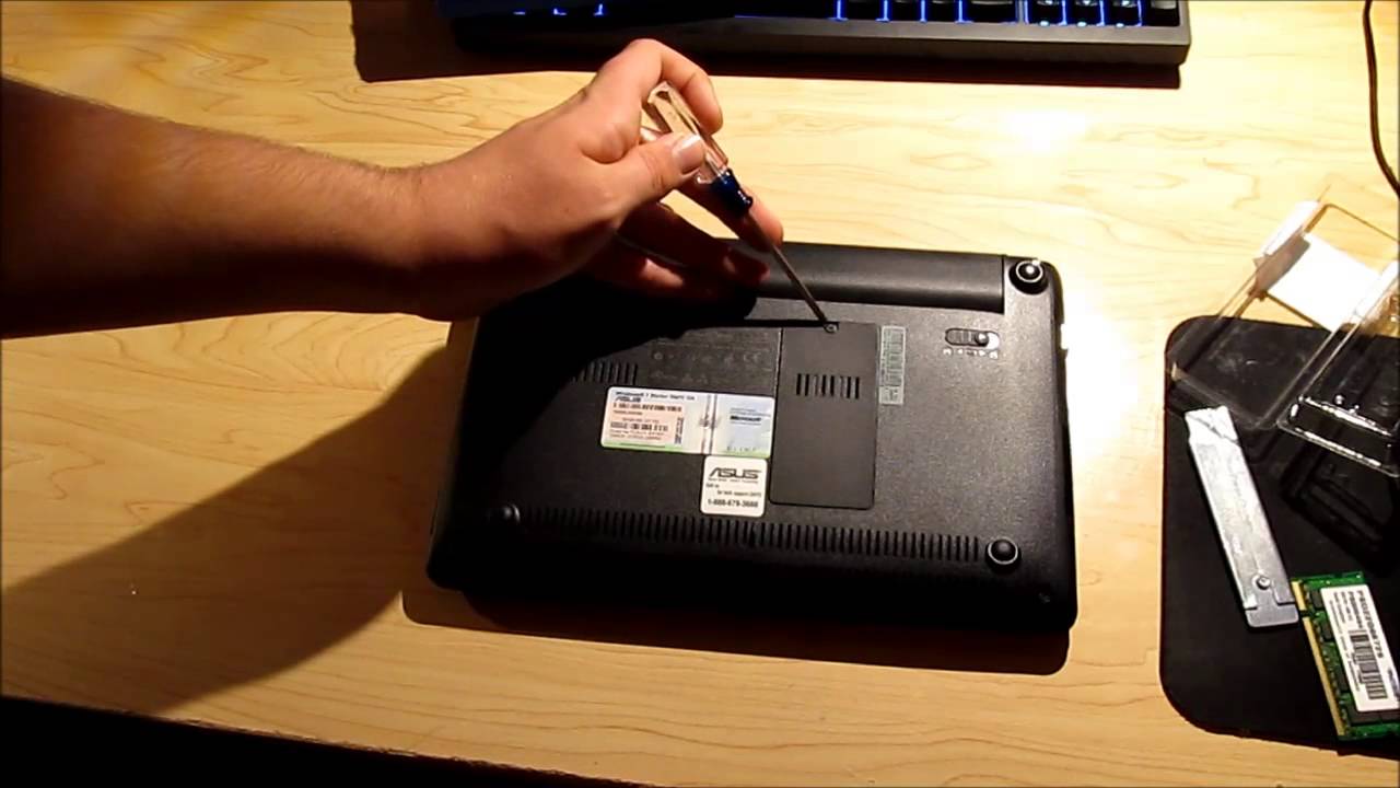 RAM Upgrade: ASUS Eee PC 1005PE Netbook - YouTube