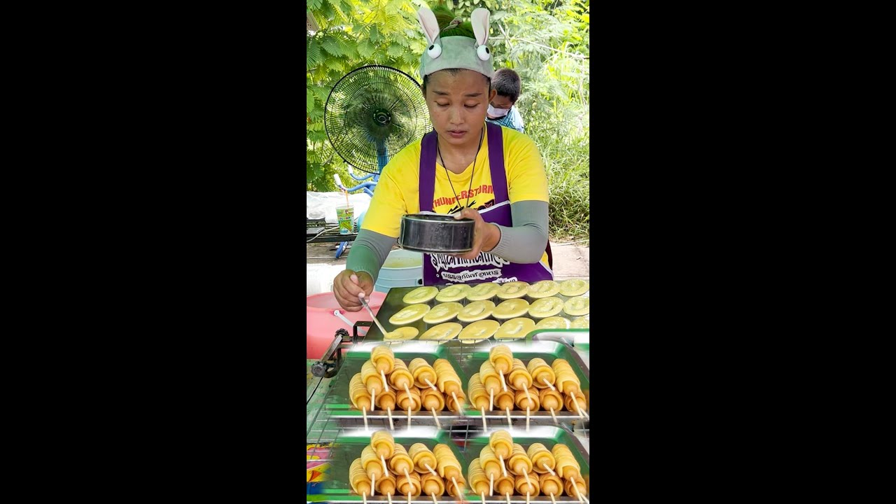 The fastest pancake master in the world, fully loaded with delicious ...
