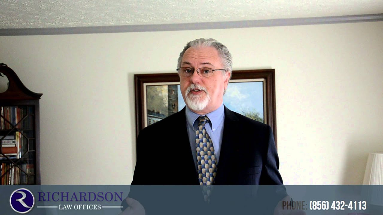 What is a Bankruptcy Trustee and what does he or she do? - YouTube