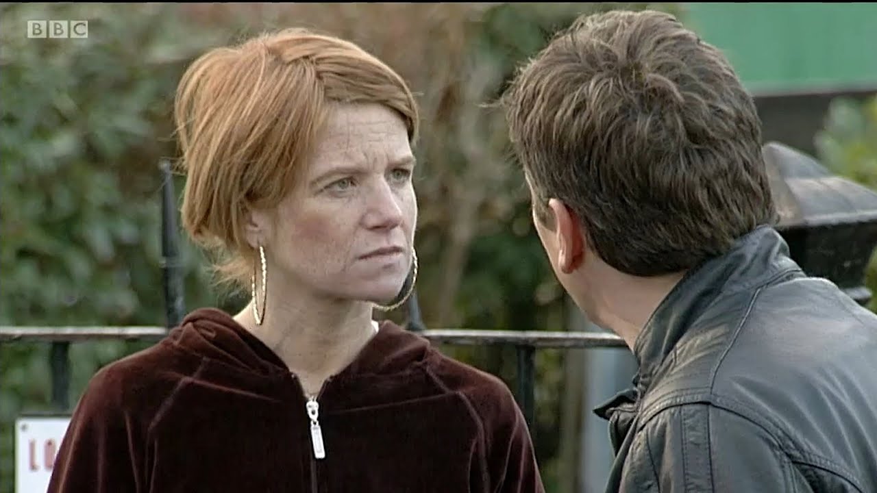 EastEnders - Open Mic Night At The Vic And Bianca Wants Her Kids Home ...