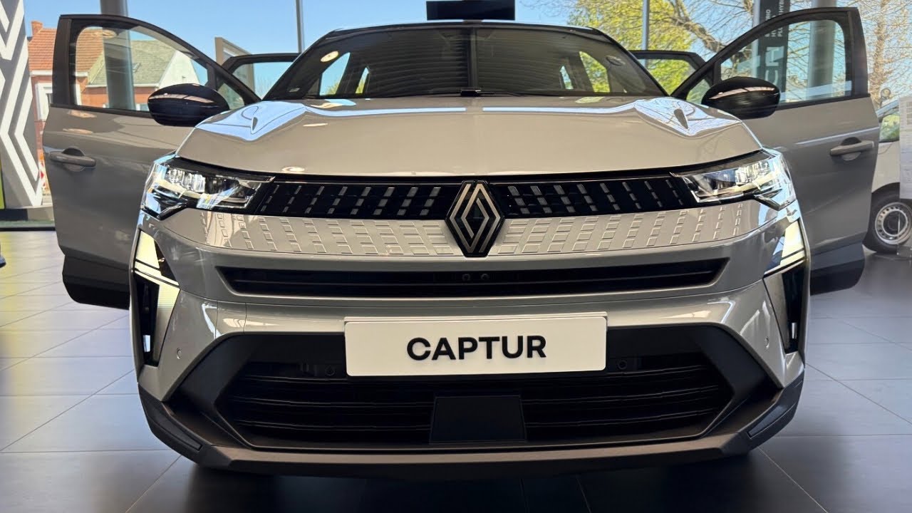 New Renault Captur Evolution - Sound, Interior and Exterior - YouTube