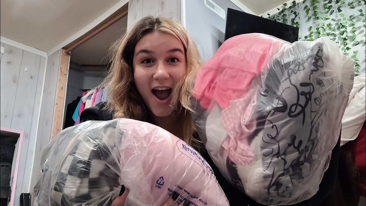 HUGE CLOSET CLEAR OUT HAUL - YouTube