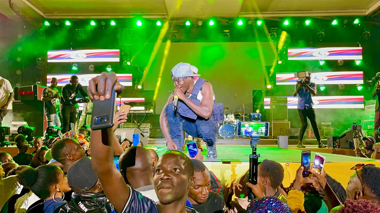 SITYA DANGER ⚠️ ALIEN SKIN 👽 PERFORMANCE AT MARTHA MUKISA SISAGA ...