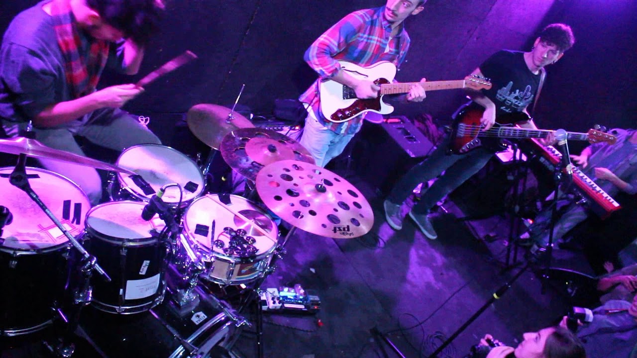 Dumbo Station X Danno (Colle der Fomento) // Live@Le Mura - YouTube