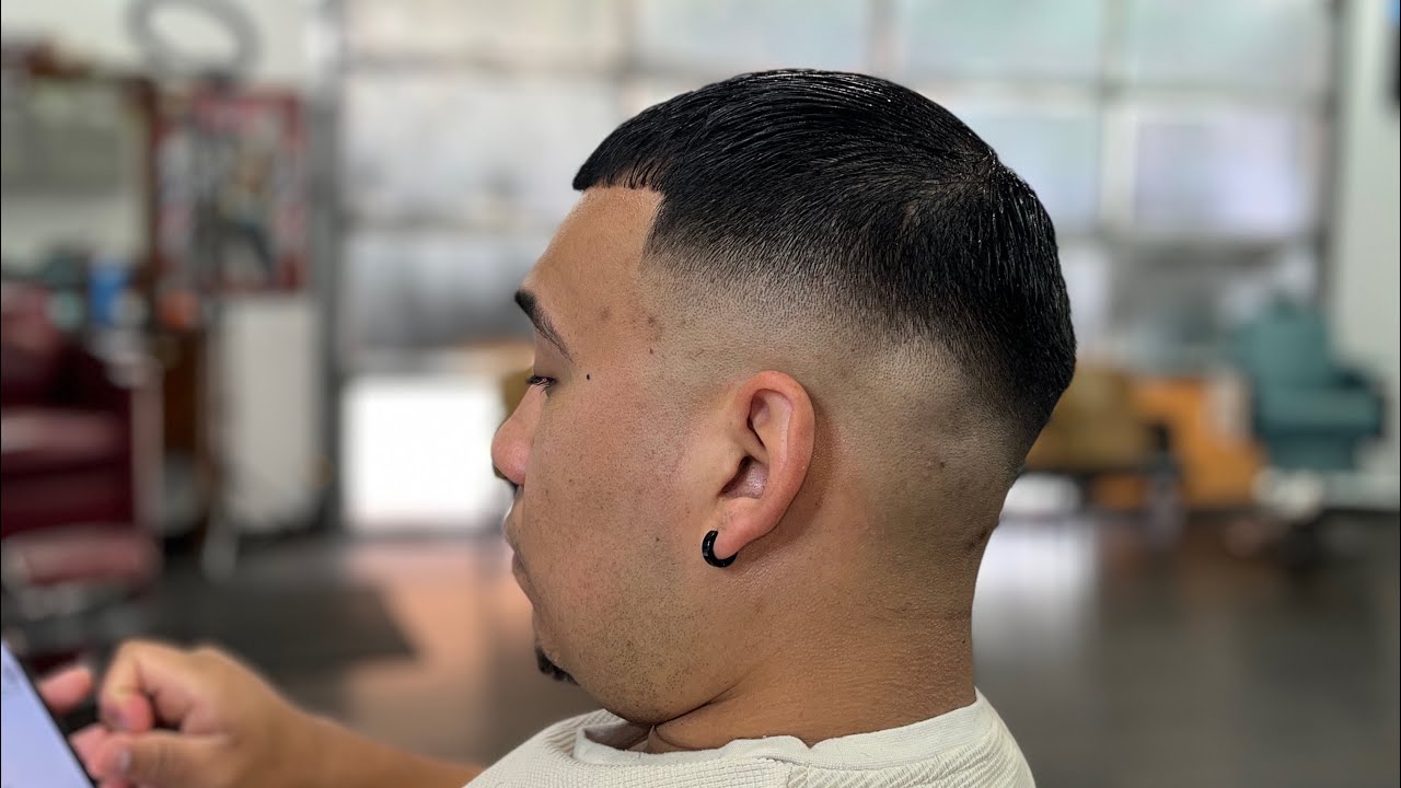 Barber Tutorial: Drop Fade - YouTube