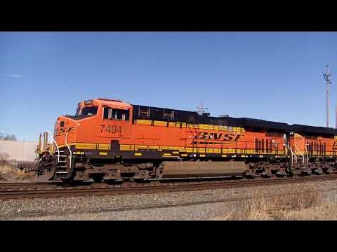 NS 33G @ LAPORTE, IN 11 7 24 BNSF 7494 BNSF 8282 - YouTube