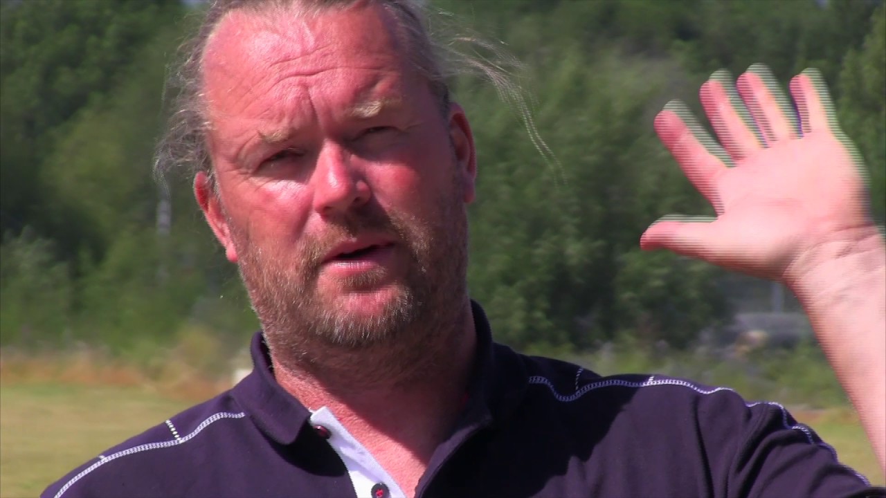 Driver ska kännas olika. Golftips med Marcus Edblad - YouTube