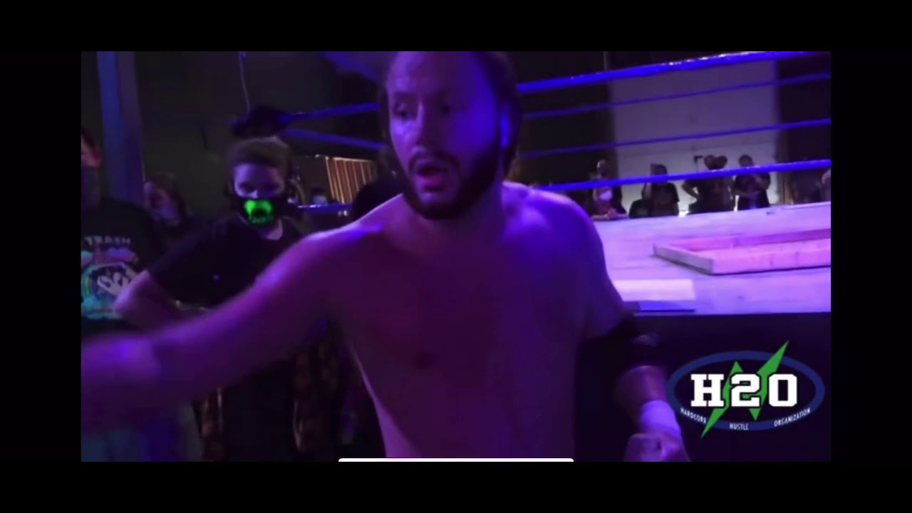 Kit Osbourne vs Bam Sullivan - H2O Wrestling presents Lucky 777 - YouTube