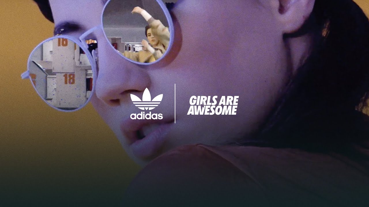 Laura Reuss 'Multiplicity' by Jan Gleie and Filiz Serinyel - YouTube