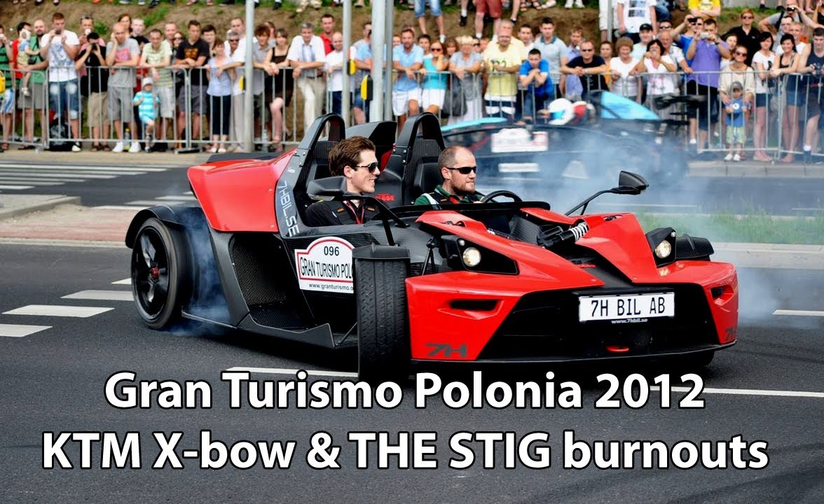 KTM X-Bow & The Stig in Ariel Atom doing BURNOUTS - Gran Turismo ...
