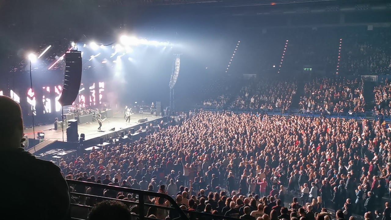 Alter Bridge - Godspeed Live Birmingham Arena - YouTube