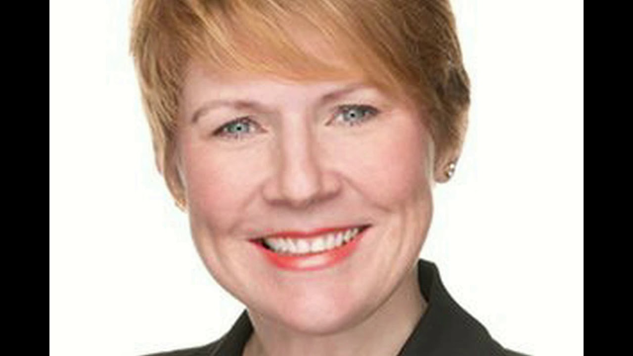 Jean-Baptiste Lully: 3 Songs Soprano: DAWN KOTOSKI Live 1991 - YouTube