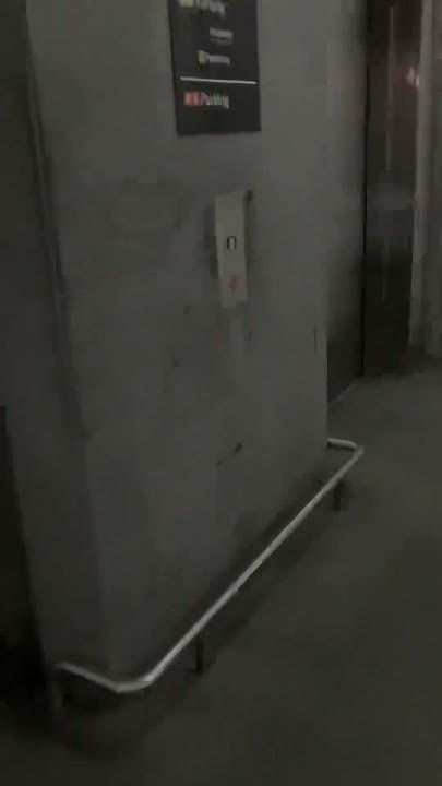 weird beep Schindler 5400 AP elevator at Woolworths the pottery Kingsgrove - YouTube