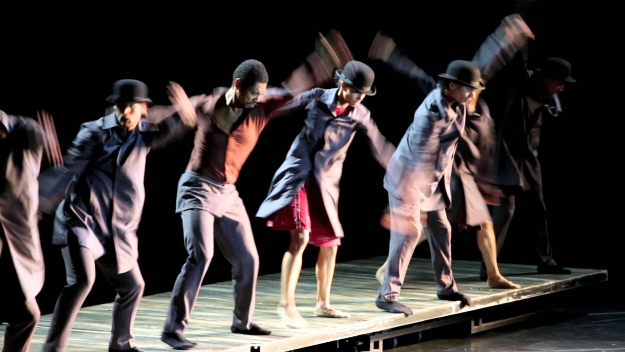 Compañía Nacional de Danza, Walking Mad - YouTube