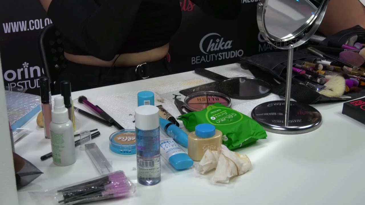 Emisión en directo de COLORINA COSMETICOS - YouTube