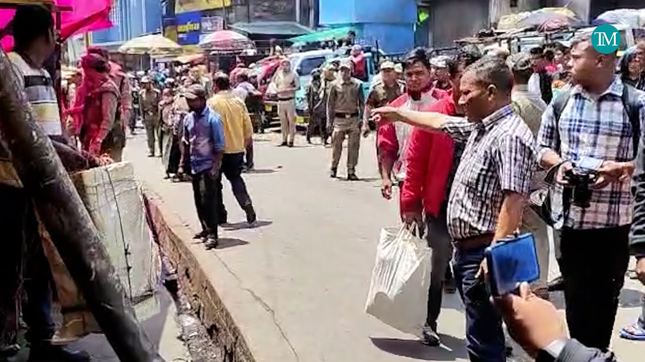 KHADC, Hima Mylliem evicts street hawkers at Them iew Mawlong - YouTube