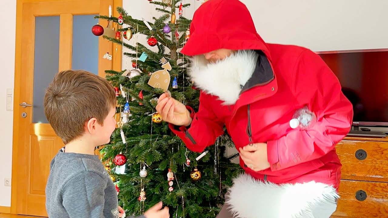 "Scary" German Santa Claus! Austrian Christmas 2022 - YouTube