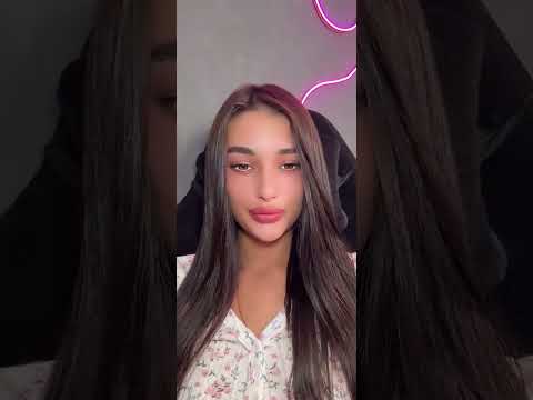 Periscope Princess Sarah 💚 #periscope #live #periscopelive #cute#periscopelivevideo #vlog#new#trend