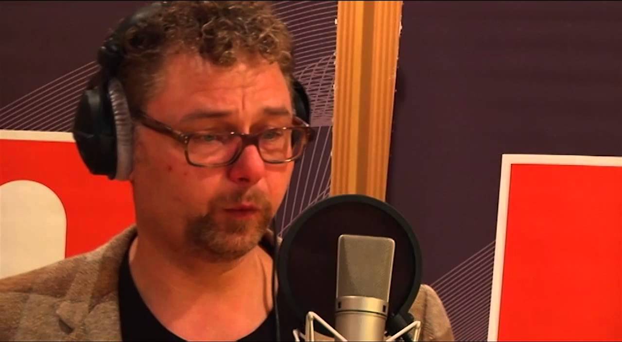 Light my fire gefloten door Geert Chatrou voor Radio 1 - YouTube