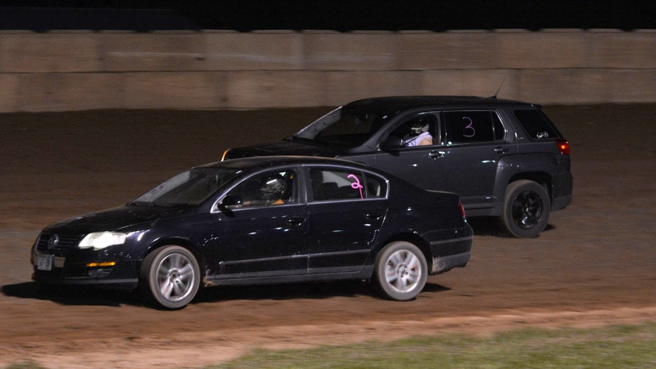 Spectator Racing on Dirt - 4/6 Cylinder Class - Shawano Speedway 8/5 ...