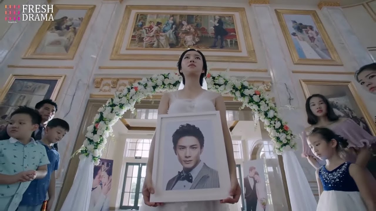 The bride has to marry a photo cuz her groom's missing before the ...